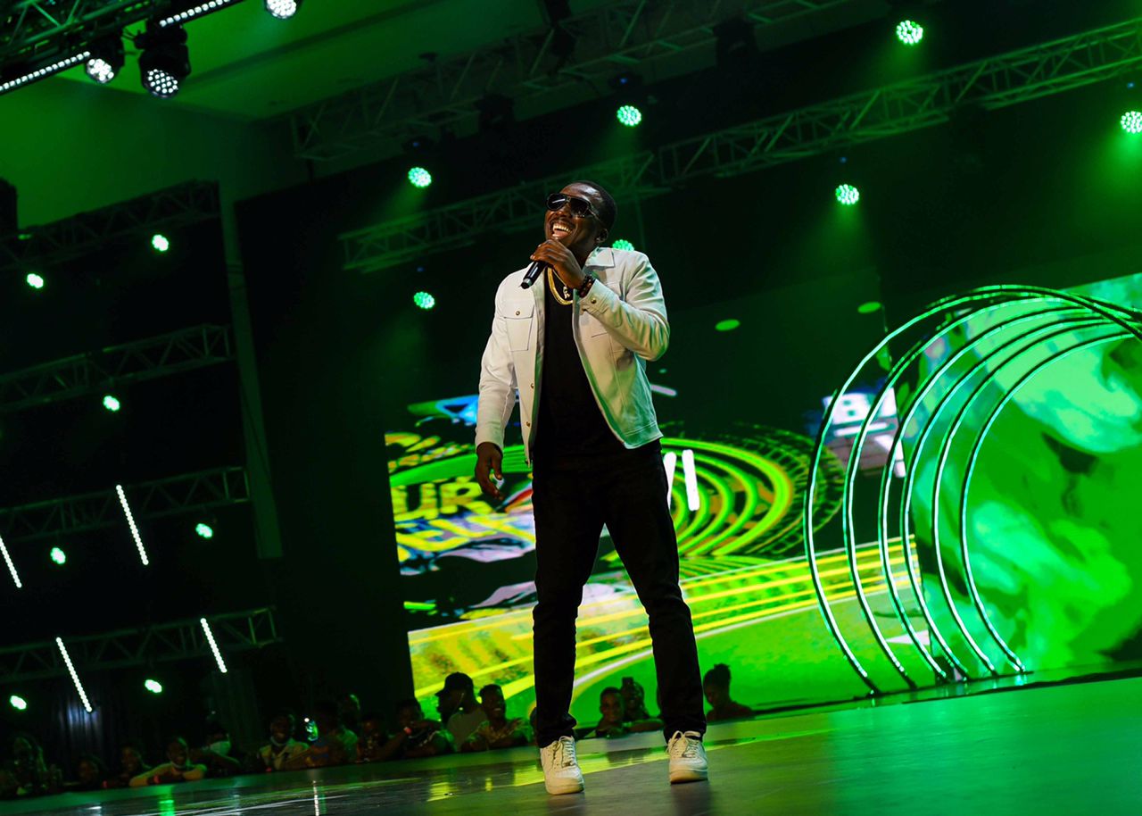 14 Telling Pictures Of The Fun At The Glo Battle Of The Year Live Show ...