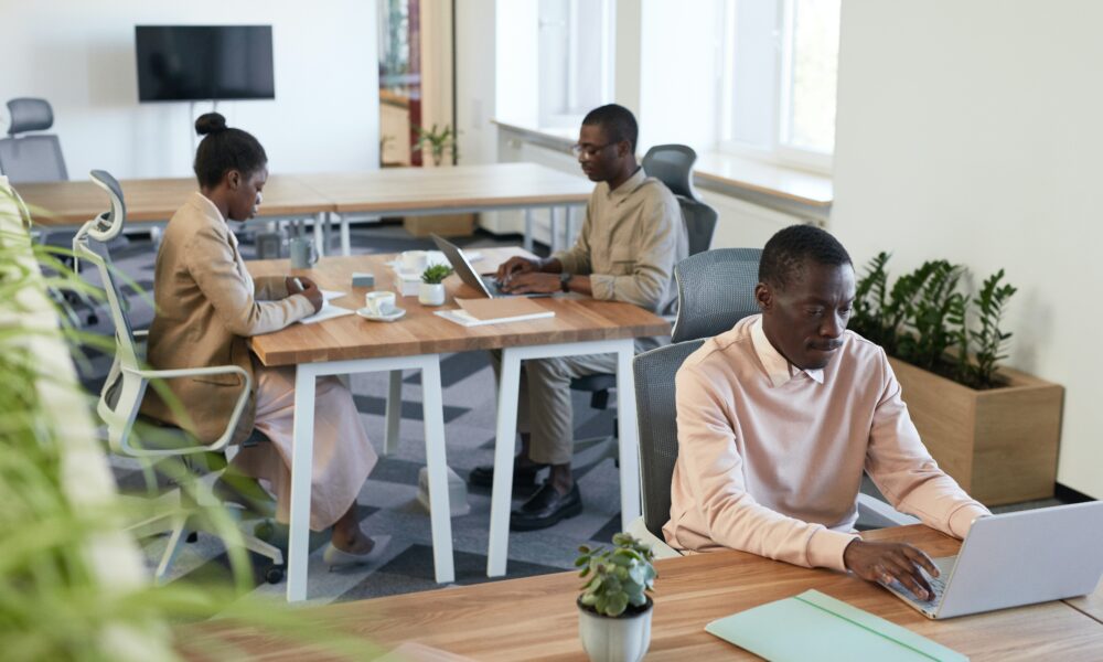 How To Create Harmony In The Office | SocietyNow