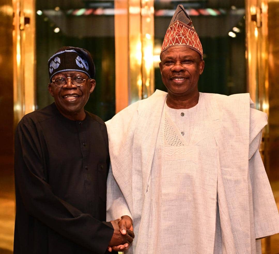 Details: Amosun's Men Latch On To Something New | SocietyNow